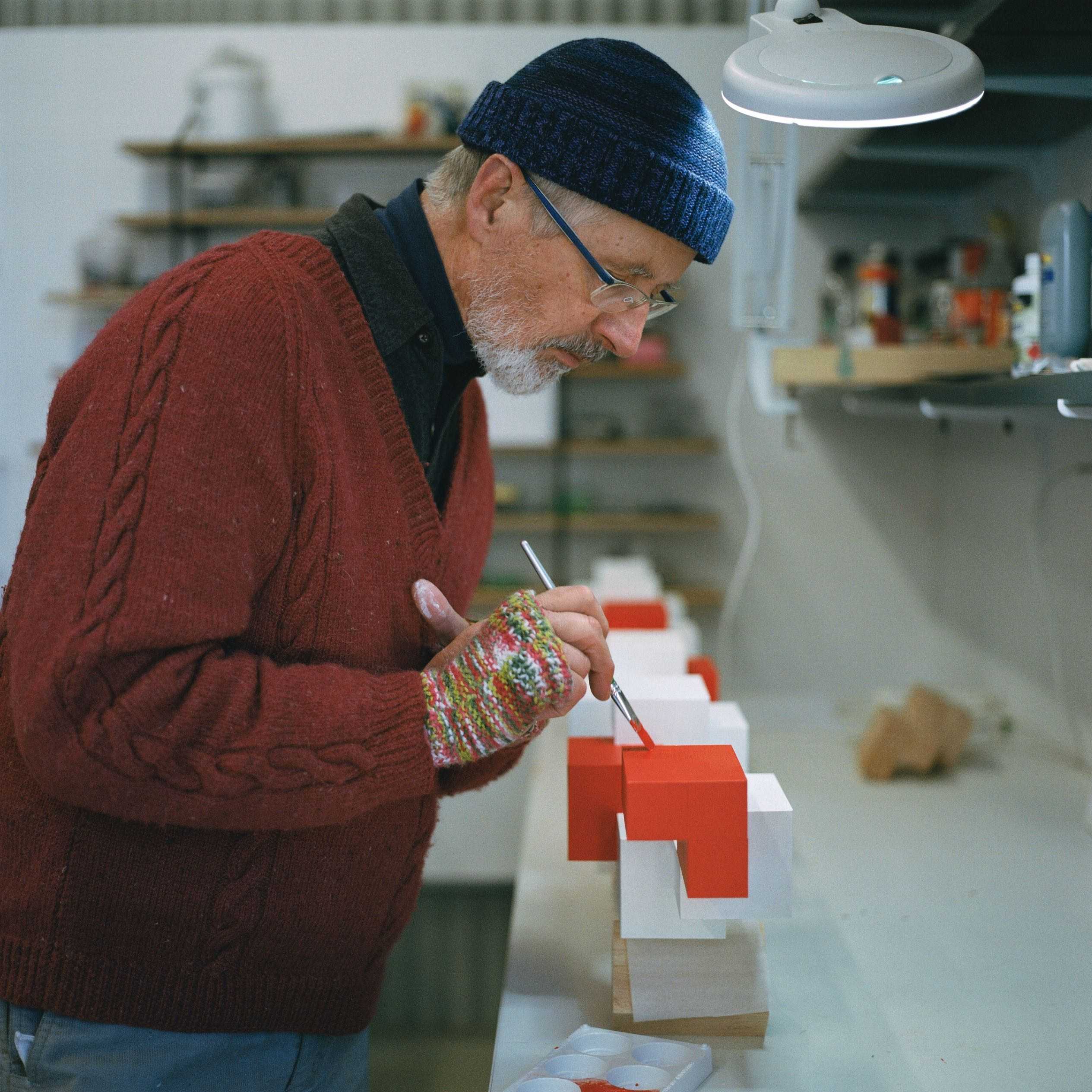 Nigel Lendon - Biography